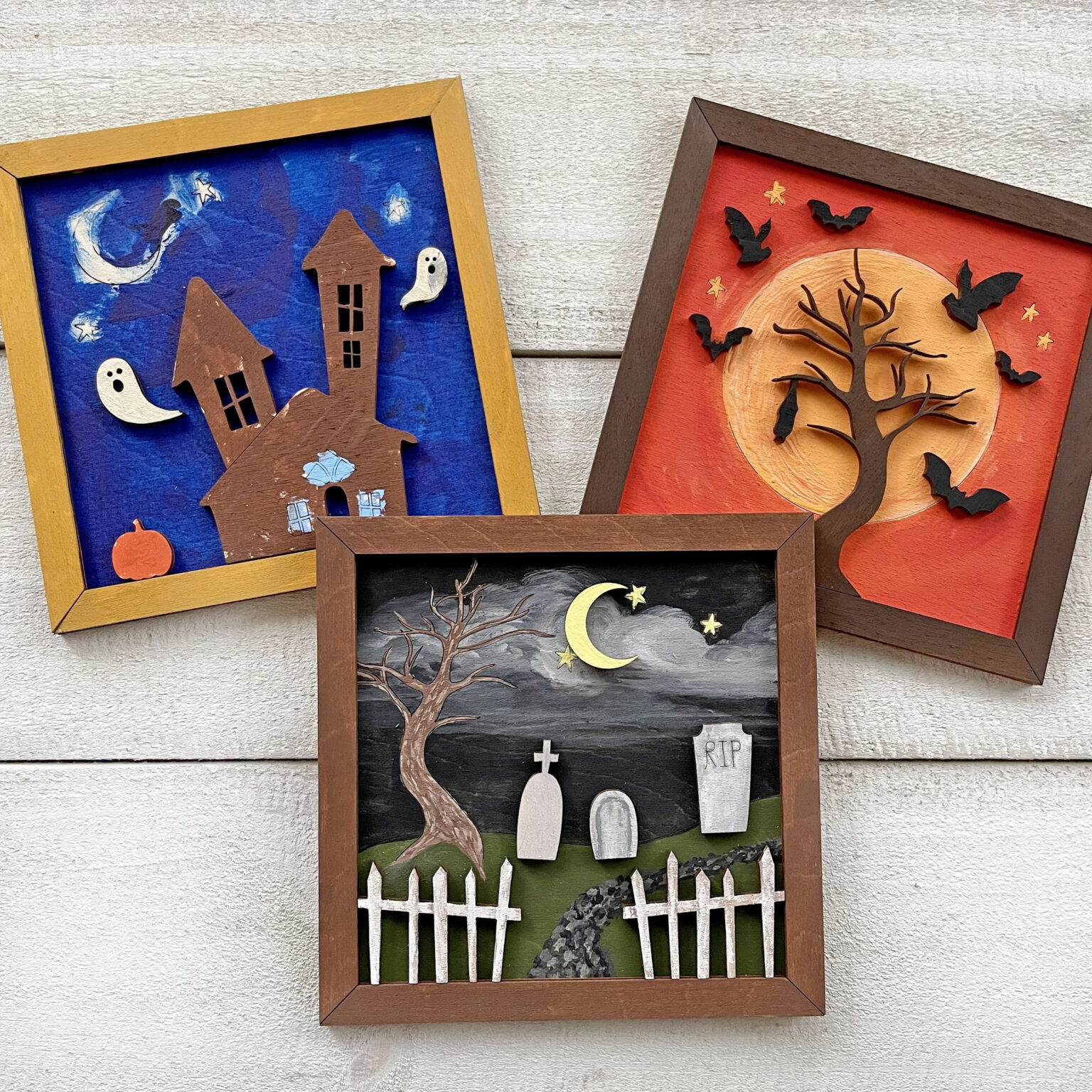 Ghost Portrait Frames – Halloween Craft Kit - Whisker Works